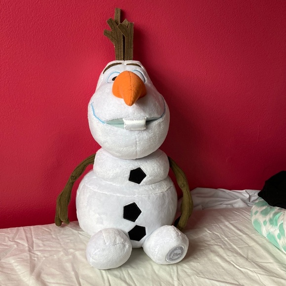 Disney | Toys | 6 Authentic Disney Store Olaf From Frozen Plush | Poshmark